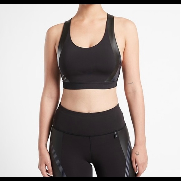 Athleta | Intimates & Sleepwear | Nwotathleta Ultimate Legend Bra Ac ...